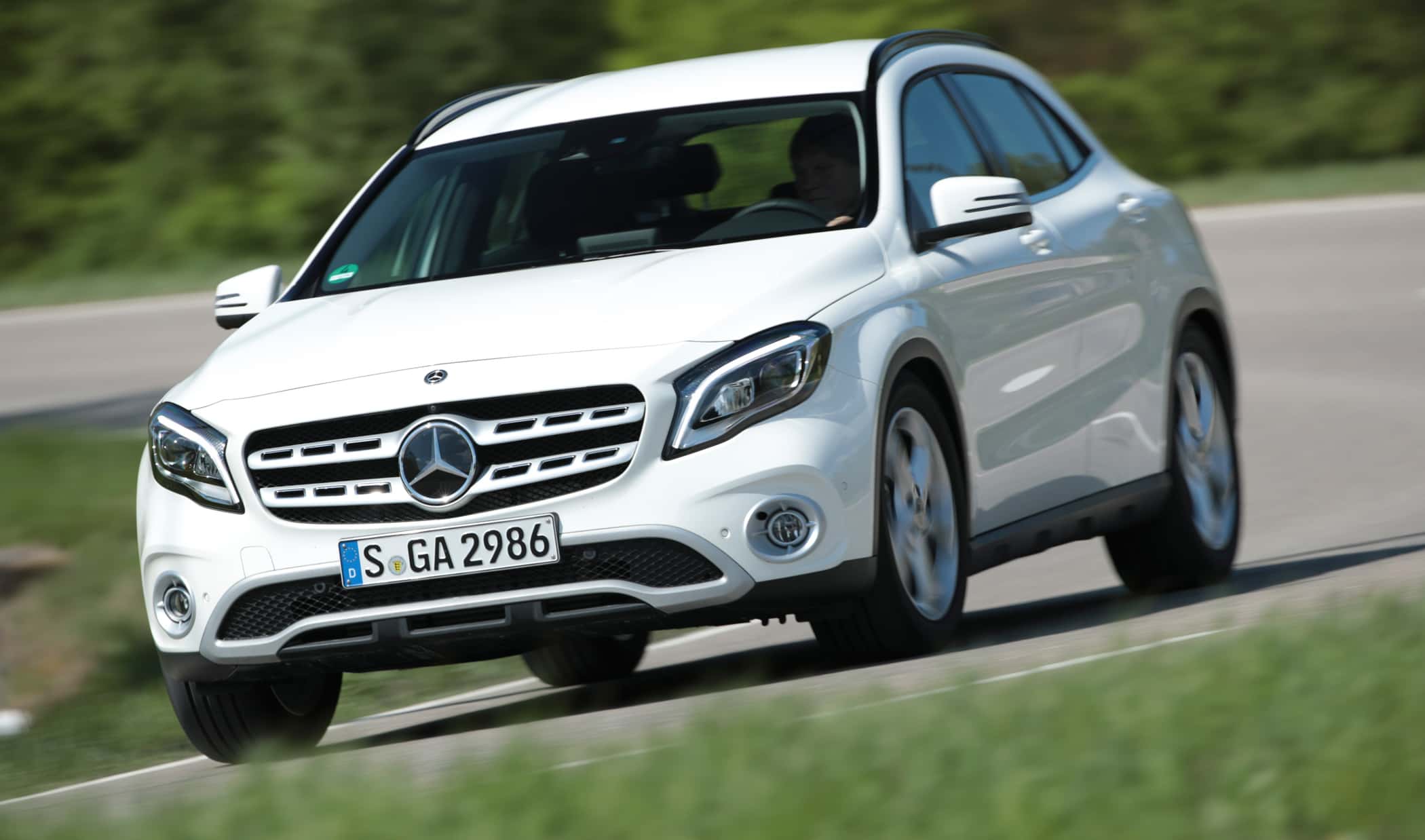 Mercedes GLA aktuelle Tests & Fahrberichte