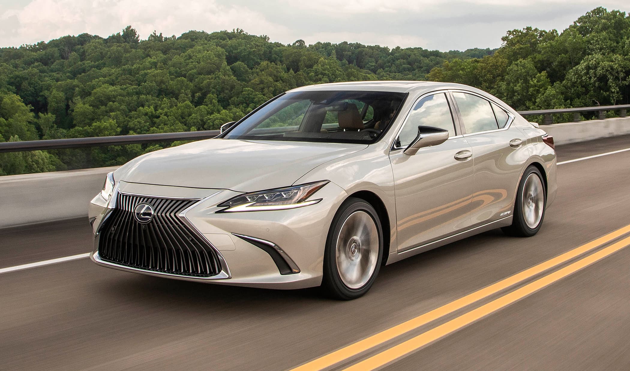 Lexus ES XZ10 Alle Modelle, Neuheiten, Tests & Fahrberichte, technische ...