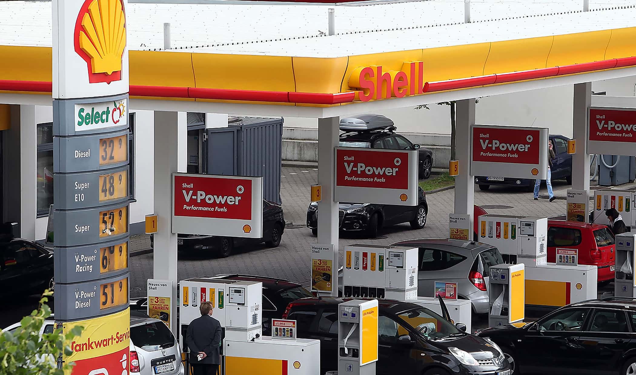 Shell schließt 1.000 Tankstellen bis 2026