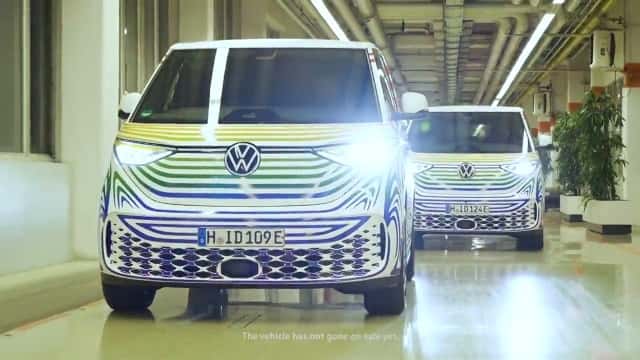 Im Video | VW ID Buzz Rainbow Camouflage