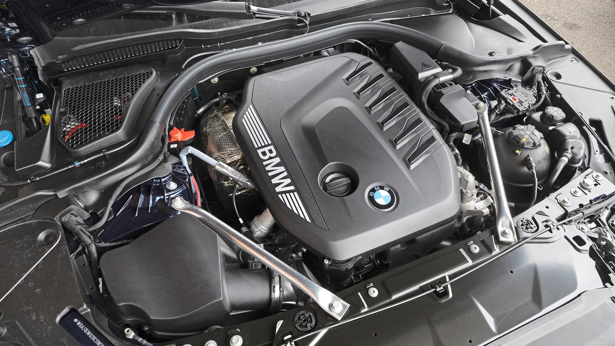 BMW 5er Facelift 2027: Kommt der feine Sechszylinder-Diesel im 520d?
