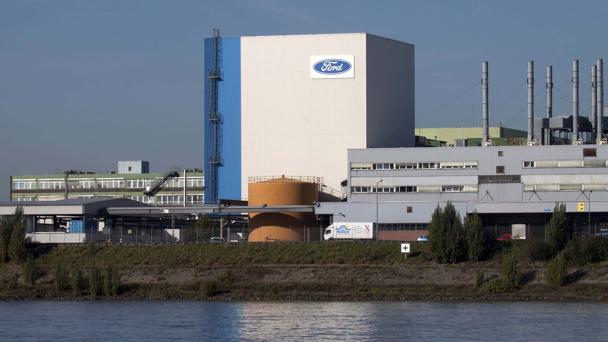 Ford will neue Pkw für Deutschland entwickeln: Hoffnungsschimmer für ...