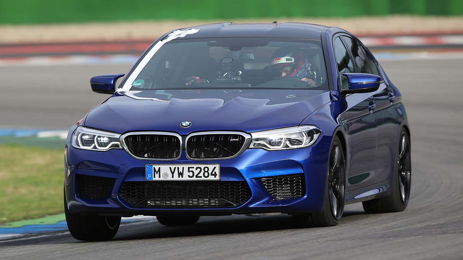 BMW M5 F90 Alle Modelle, Neuheiten, Tests & Fahrberichte, technische Daten