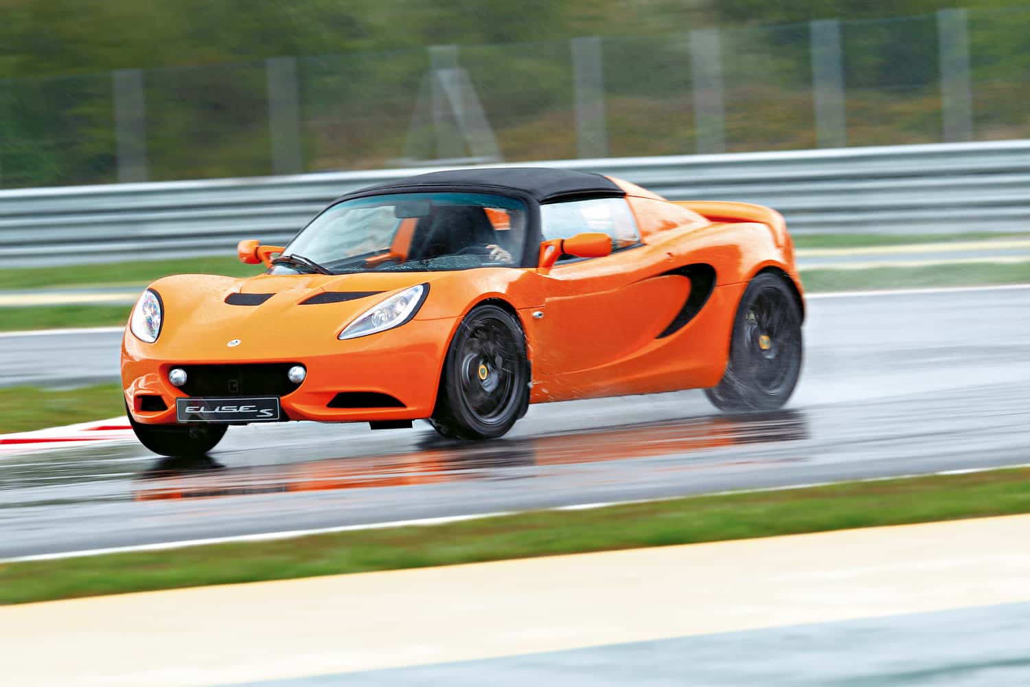 Erste Fahrt im Lotus Elise S: Power-Elise für Deutschland (Technische ...