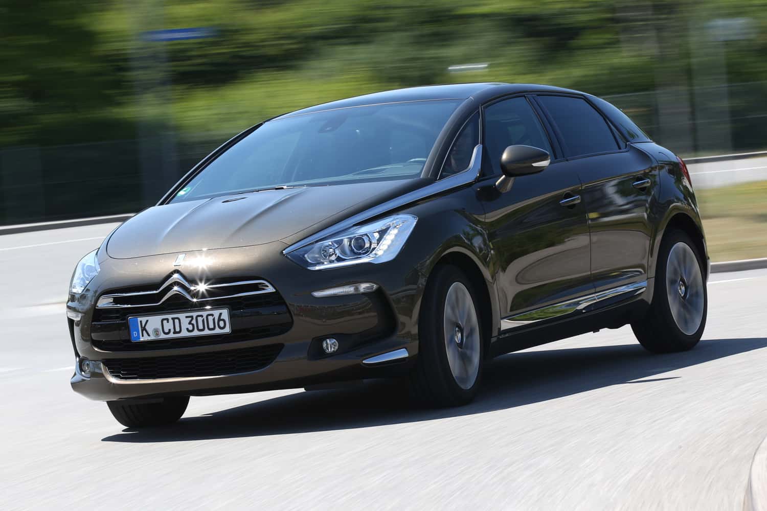 Citroën DS5 Blue HDi im Fahrbericht: Alternative für Individualisten ...