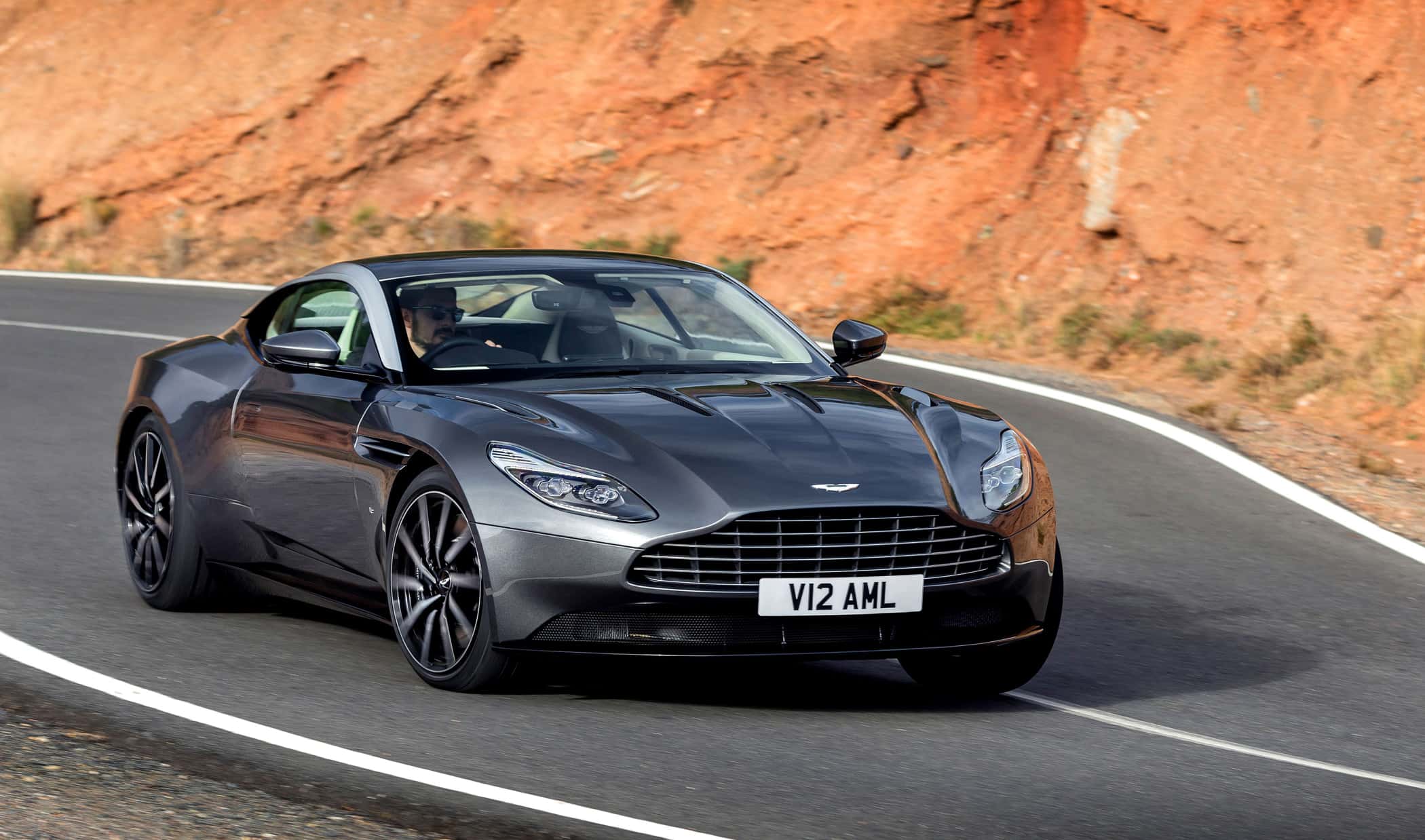 Elegantes Db11 Aston Martin Preis Ebenbild